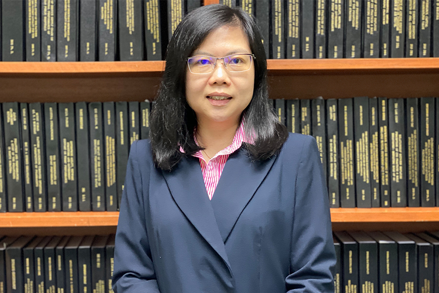 STAFF – Graduate School of Business