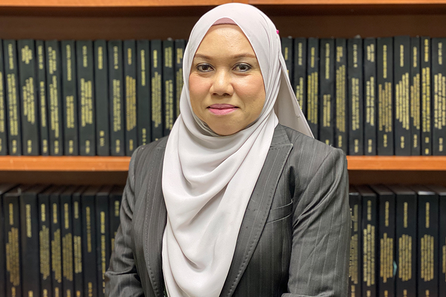 STAFF – Graduate School of Business